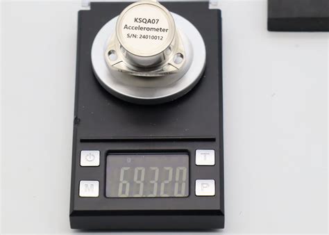 Scale Factor 12 ~ 16mag Shock Resistant Accelerometer Sensor For