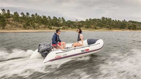 Лодка YAMAHA YAM-240 Sport