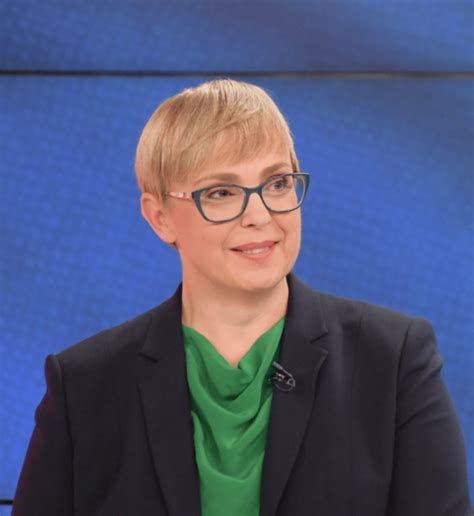 Zmagala Nataša Pirc Musar Savus