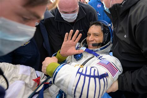 Longest Us Spaceflight Record Smashed Thanks To Space Junk Collision