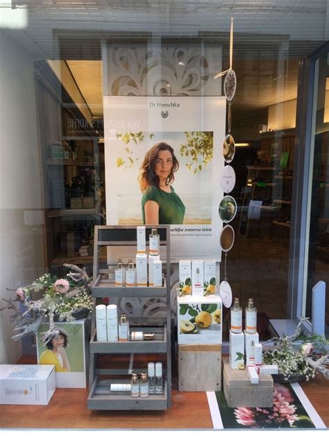 Etalage Ontwerp En Styling Rich Art Design Amsterdam Zaanstad Salon Window Display Window