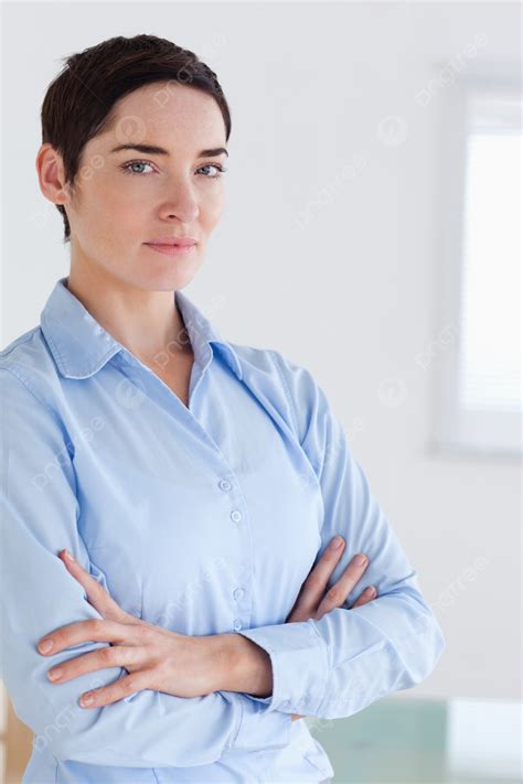 Brunette Short Haired Businesswoman Posing Photo Face Office Photo