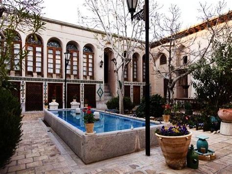 ۳ اردیبهشت روزبزرگداشت شیخ بهایی؛ روزملی کارآفرینی و معمار خبرگزاری