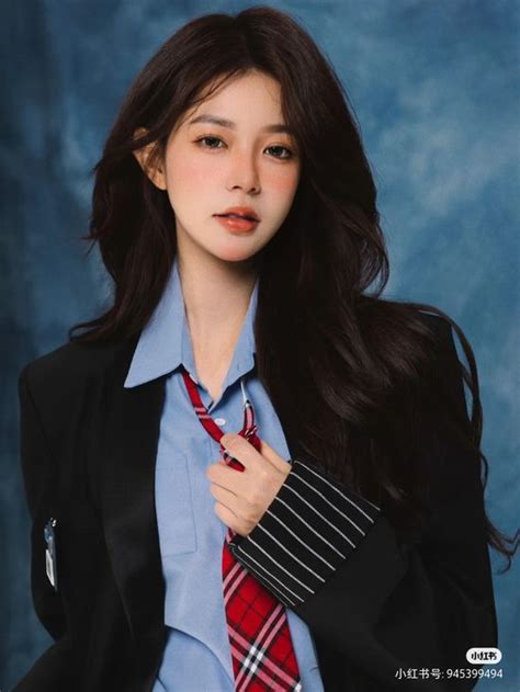 Ghim Của Jellyjelly Trên My Poses Trong 2024 Chụp ảnh Thời Trang Mì