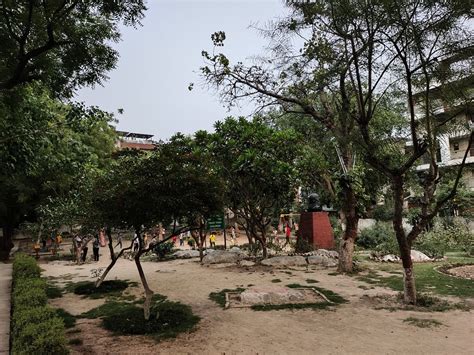 POCO F Review Pros And Cons Verdict Mobiles