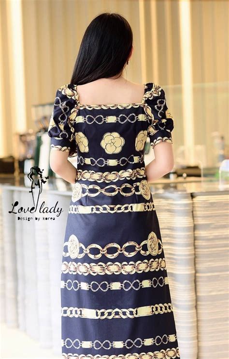 งานป้ายlove Lady เซทเดรสผ่าน่ากางเกงขาสั้น ลายโซ่ Amysmile Shop