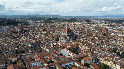 Explore The Top 5 Cities With Distinct Architecture That Define Urban