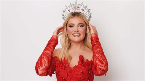 English Model Quits Miss World In India For Being Treated Like A Sex