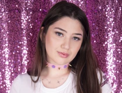 Alyx Star Makes Slut Inspection Debut