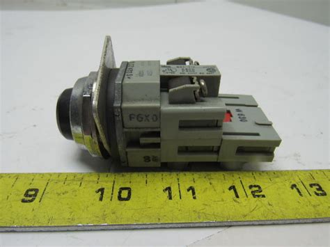 Idec ASD2K22N 2 Position Key Selector Switch 30MM 120 600V AC 110 600V DC Bullseye Industrial