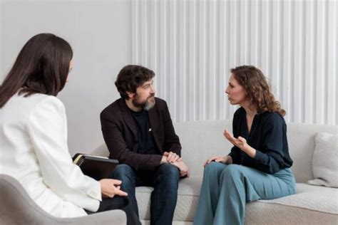 Stop Arguments Before They Start 5 De Escalation Techniques Psychology Diary