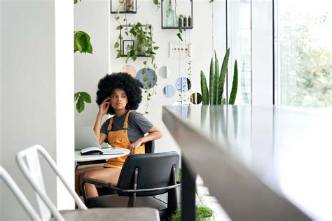 Not Quite An Introvert Or An Extrovert Enter The Ambivert