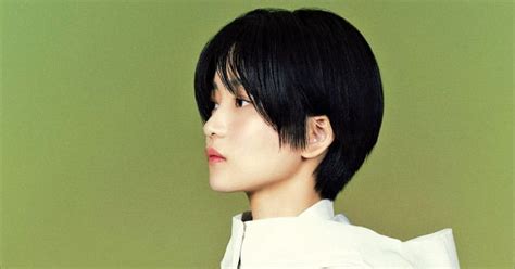 코오롱스포츠 가볍고 편안한 착용감의 봄철 아우터…엉덩이 가리는 코트 허리선 재킷 출시