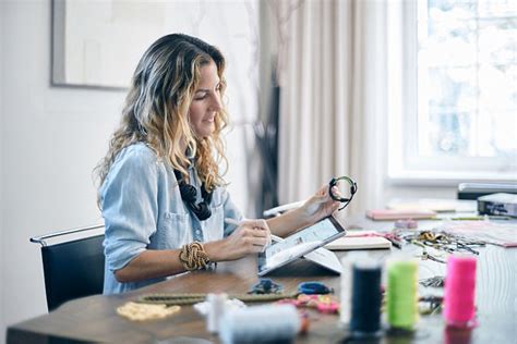 Microsoft To Turn PCs And Tablets Into Smart Home Hubs Daily Mail Online