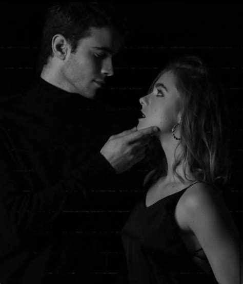 කවි නිසදැස් පිටුව Added A New Photo කවි නිසදැස් පිටුව