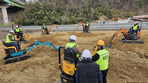 강릉시 10일부터 농업기계 상설 안전사용교육 추진한다 파이낸셜뉴스 강릉시 10일부터 농업기계 상설 안전사용교육 추진한다 파이낸셜뉴스