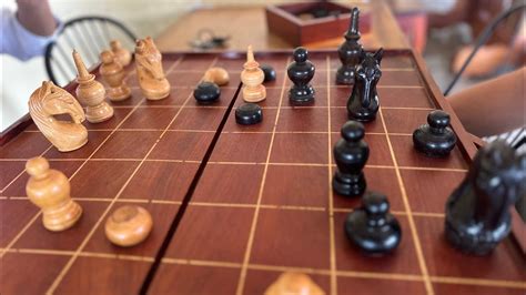 ក្មួយកុំមកចង់ធ្វើបាបអ៊ុំពេកអី រវាង លំពែងបកក្រោយ បងហួង ខ្មៅ ប៉ះជាមួយ គោព្រៃចាស់ មកពីស្រុកតំបែរ