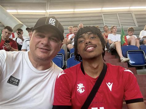 ვინ არის დედით პორტუგალიელი და მამით ქართველი ბიჭი რომლის ვიდეო ინტერნეტს იპყრობს ჩვენს