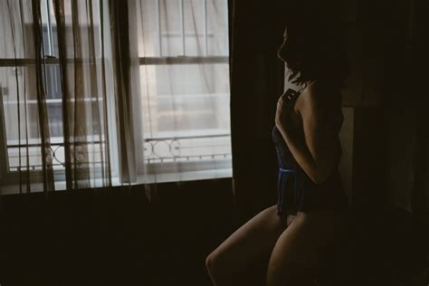 A Classy Boudoir Shoot Tampa Boudoir Photographer