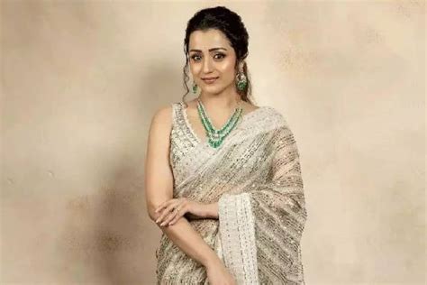 Love Always Wins காதல் குறித்து நடிகை த்ரிஷாவின் பதிவால் ரசிகர்கள் ஷாக்