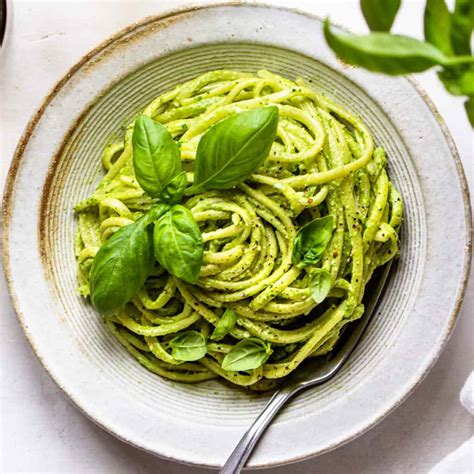 Pasta Al Pesto Linguine With Basil Pesto Cooking With Elo