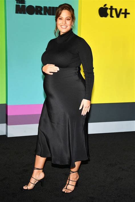 Ashley Graham Proudly Shares Her Pregnancy Weight Gain — Inspires Fans