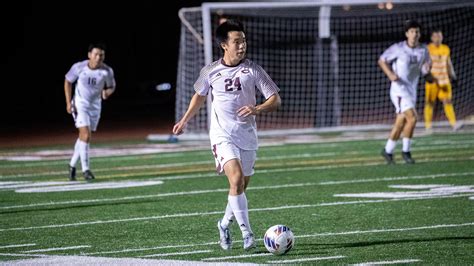 Lyndon Hu 2024 Mens Soccer University Of Chicago
