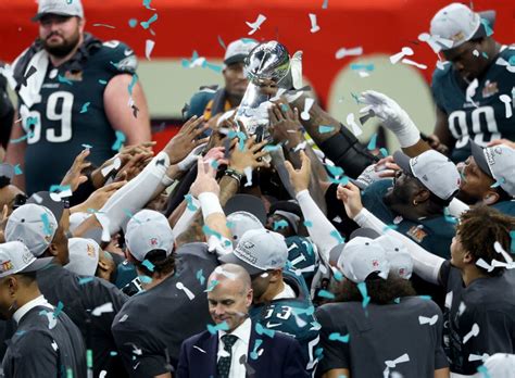Wild Photos Of Eagles Fans Celebrating Super Bowl Win