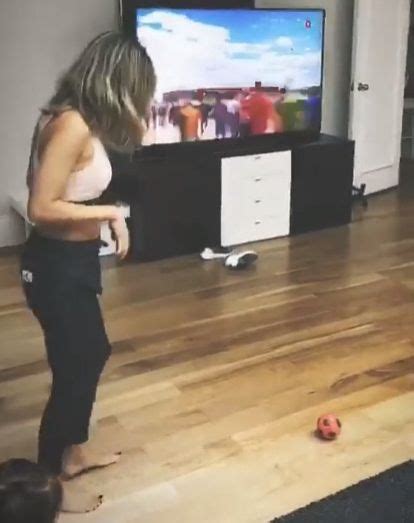 Ander Herreras Girlfriend Isabel Collado Shows Off Football Skills