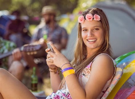 Premium Photo Pretty Hipster Sending Text Message