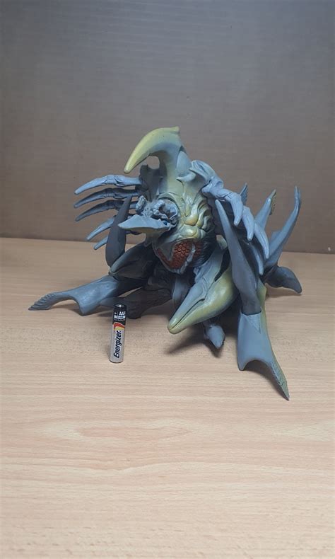 Godzilla Figurine Hobbies And Toys Memorabilia And Collectibles Vintage