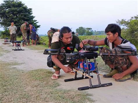 ရွှေဘိုမြို့နယ်ရှိ ကျေးရွာ ၃ ရွာကို စစ်ကြောင်းထိုးလာသော စစ်ကောင်စီ တပ်သားများကို ဒရုန်းဖြင့