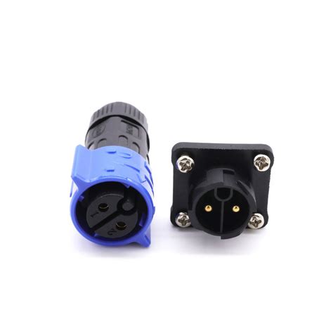 Self Locking Panel Mount Waterproof Connector