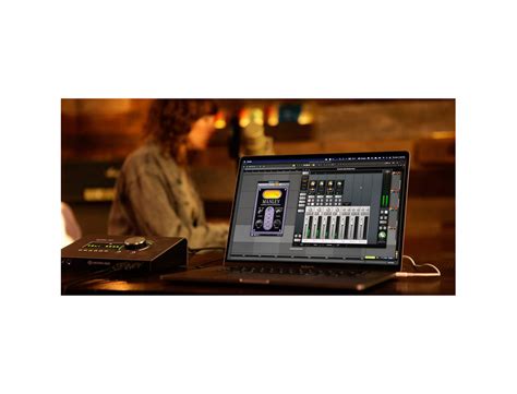 Universal Audio Manley Tube Preamp What To Know And Where To Buy