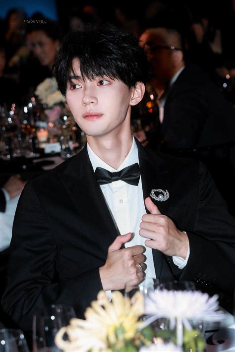 93 Ide Zhouyi D Untuk Disimpan Hari Ini Aktor Gambar Pacar Gambar Dan Lainnya