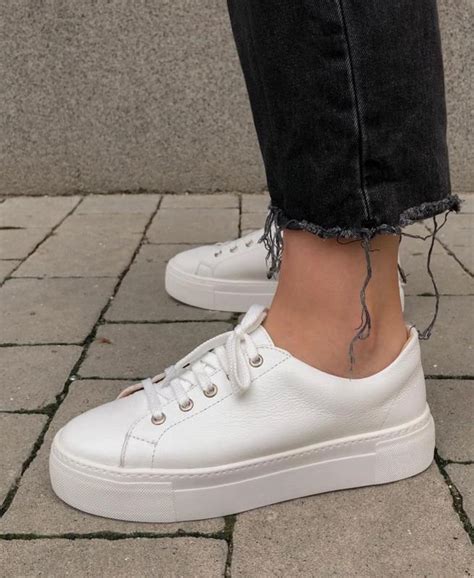 Шкіряні кеди — ціна 150 грн у каталозі Кеди Купити жіночі речі за доступною ціною на Шафі