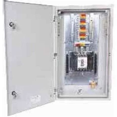 Cands Csdbtpnvdd08s 8 Way Double Door Vtpn Distribution Board With Provision For Wintrip2 Mcb At