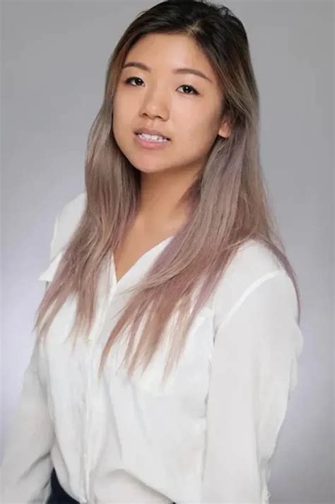 Annie Zheng Senior Psychotherapist In New York City And New York Ny