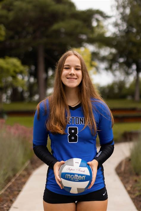 Hannah Jackson Minnetonka Prep Dig