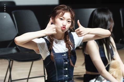 양갈래 머리한 아이오아이 멤버 모음  인스티즈 Instiz 이슈 카테고리