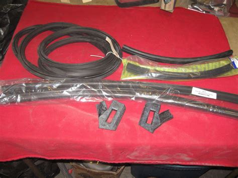 Front Windscreen Rubberseal Kit Mgb Mgc Rds British Classic Spare