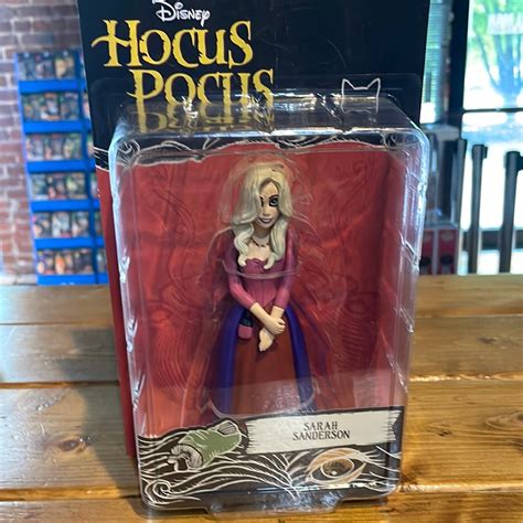 Neca Hocus Pocus Action Figure Sarah Sanderson New Disney Tall Man