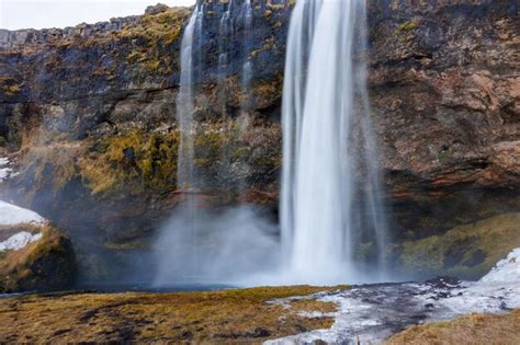 Images De Cascade De Seljalandsfoss Téléchargement Gratuit Sur Freepik