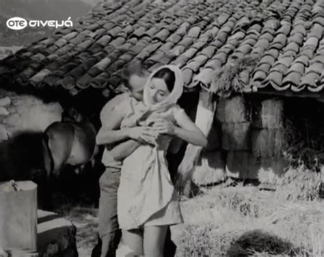 Naked Mary Trikouraki In Pothoi Ston Katarameno Valto