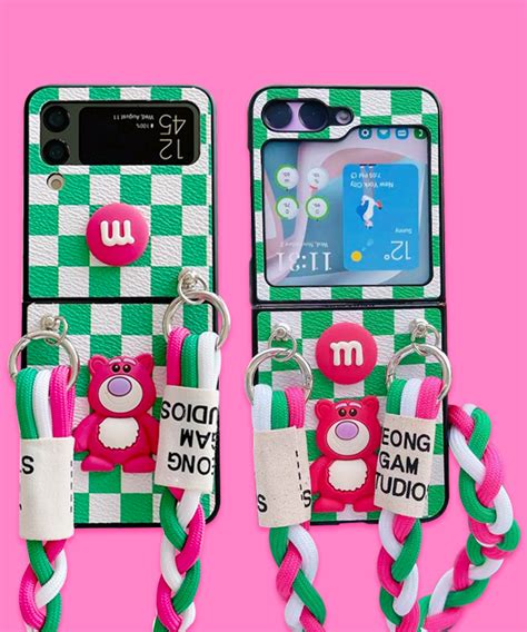 갤럭시 Z플립6 Z플립5 Z플립4 Z플립3 스트랩 핸드폰줄 키치 귀여운 랏소 캐릭터 파츠 체크무늬 실리콘 범퍼 제트플립6 제트플립5 제트플립4 제트플립3 지플립5 지플립4