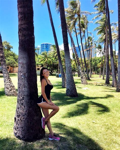 多圖集 近年高質 15年退選港姐mandy Ng Jdailyhk