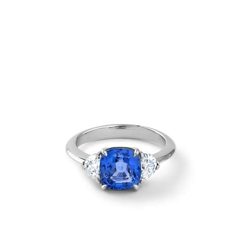 Royal Blue Sapphire Ring Oliver Heemeyer Maker Of Fine Jewellery