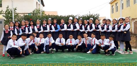 Сайнцагаан сум Хүмүүнлэг сургууль Г Цэцэгмаа багштай 5б анги