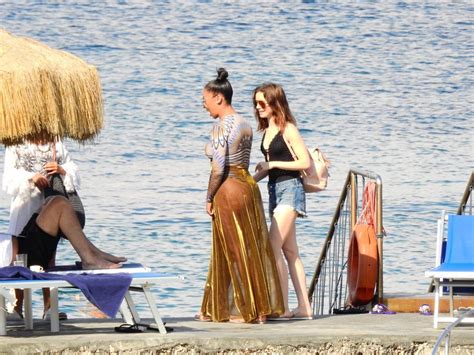 Lily Collins Sexy The Fappening Leaked Photos