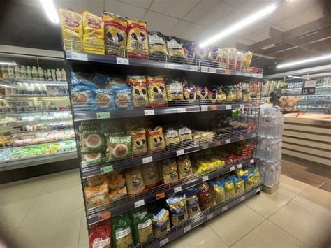 Ашан Метро та Варус показали свіжі ціни на гречку рис та макарони як змінилася вартість